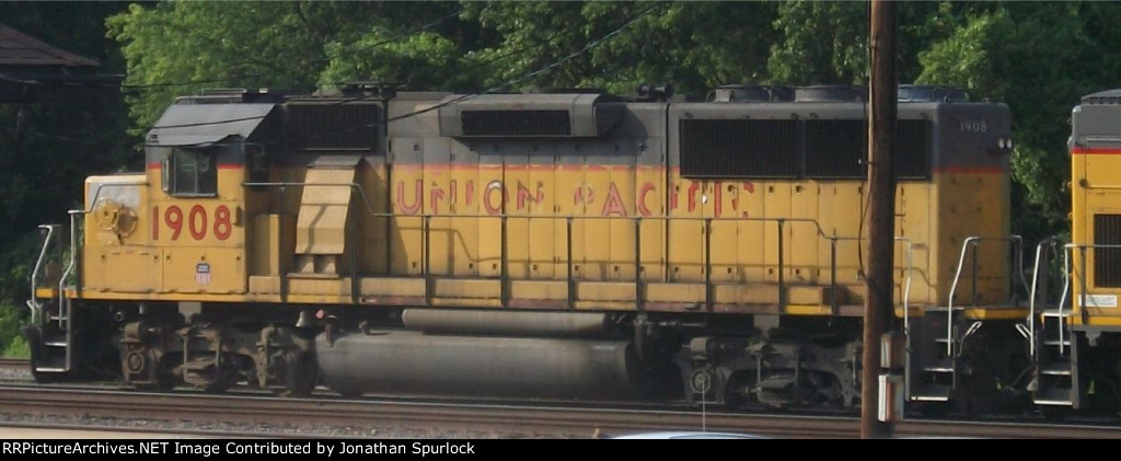 UP 1908, conductor's side view